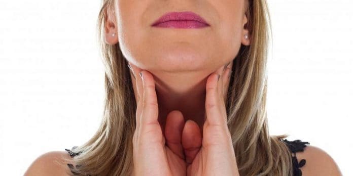 Kanker Tonsil, Dapat Menyerupai Sakit Amandel Biasa! • Deherba.com